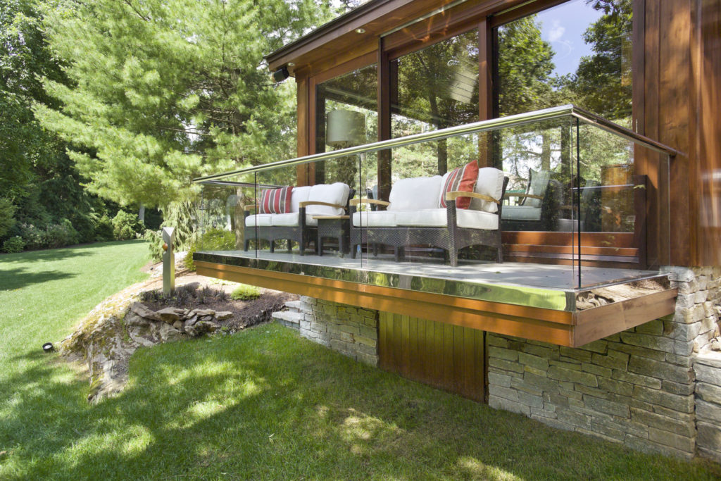 Balcony - American Frameless